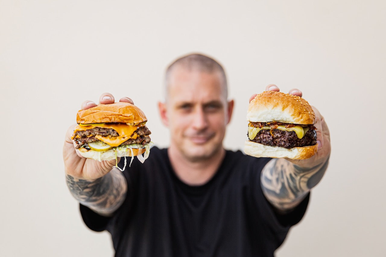 Classic burger – Andy Cooks